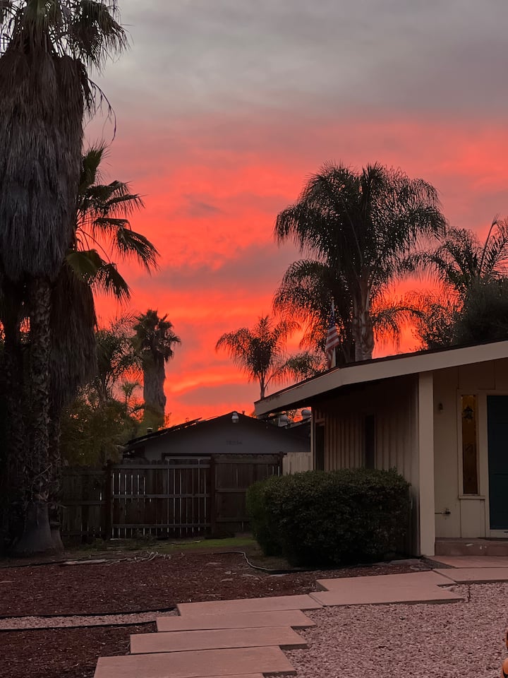 Private Poway Guest Retreat - Poway, CA