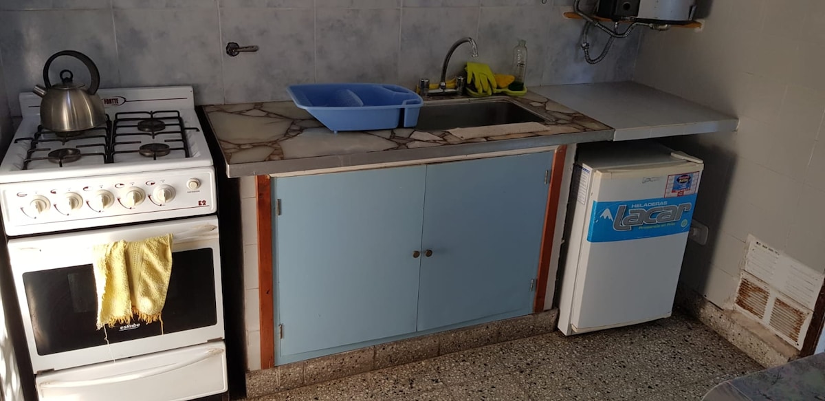 Maison complète à un pâté de maisons de la plage à Gesell - Maisons à ...