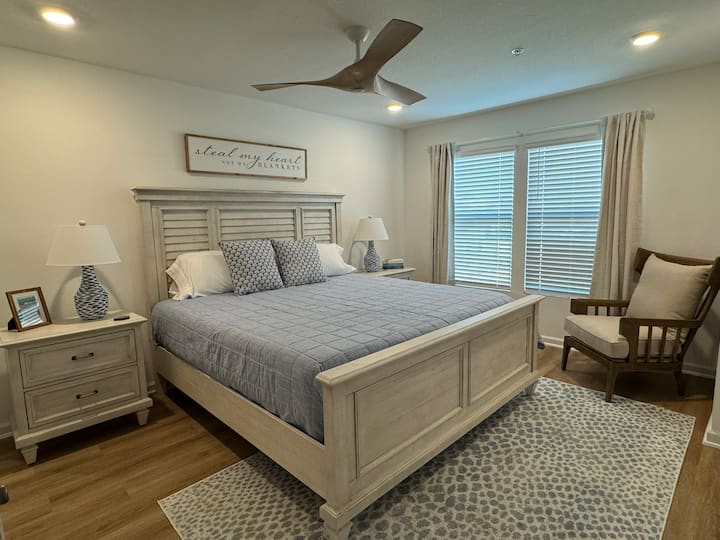 The Sandpiper Of Orange Beach Island - Orange Beach, AL