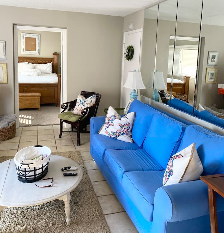 Beautiful Beachside And Lakefront Condo - Rosemary Beach, FL