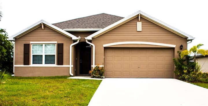 Stylish Sebastian Home Near Beaches & River - Sebastian, FL