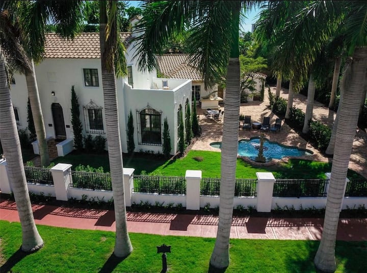 Beautiful Historic Ringling House! - Sarasota, FL