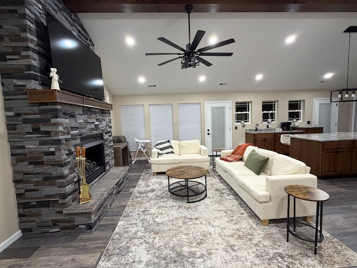 The Lake House! Fishing, Hunting And Relaxing. - Lake Wappapello, MO
