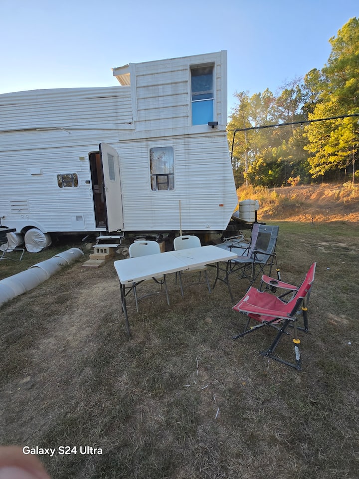 Family Hobby Farm, Breakfast Too - Enid Lake, MS