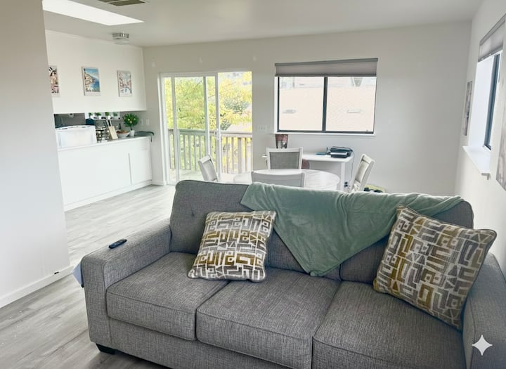 Casa Amalfi - Spacious 1 Br Near Downtown Petaluma - Petaluma, CA