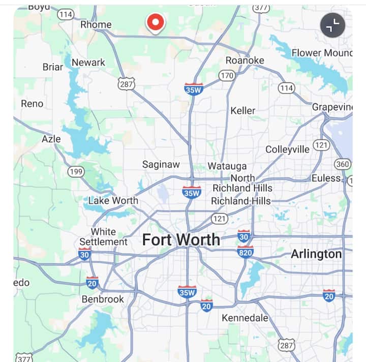 Cute 3 Bedroom Home With Private Backyard - Texas Motor Speedway