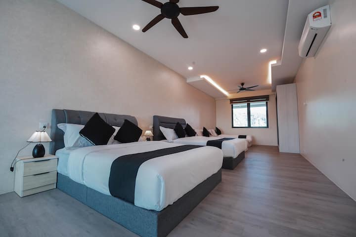 22 Penthouse @ Bayan Lepas | 18+pax 4700sqft | Brb - Teluk Kumbar