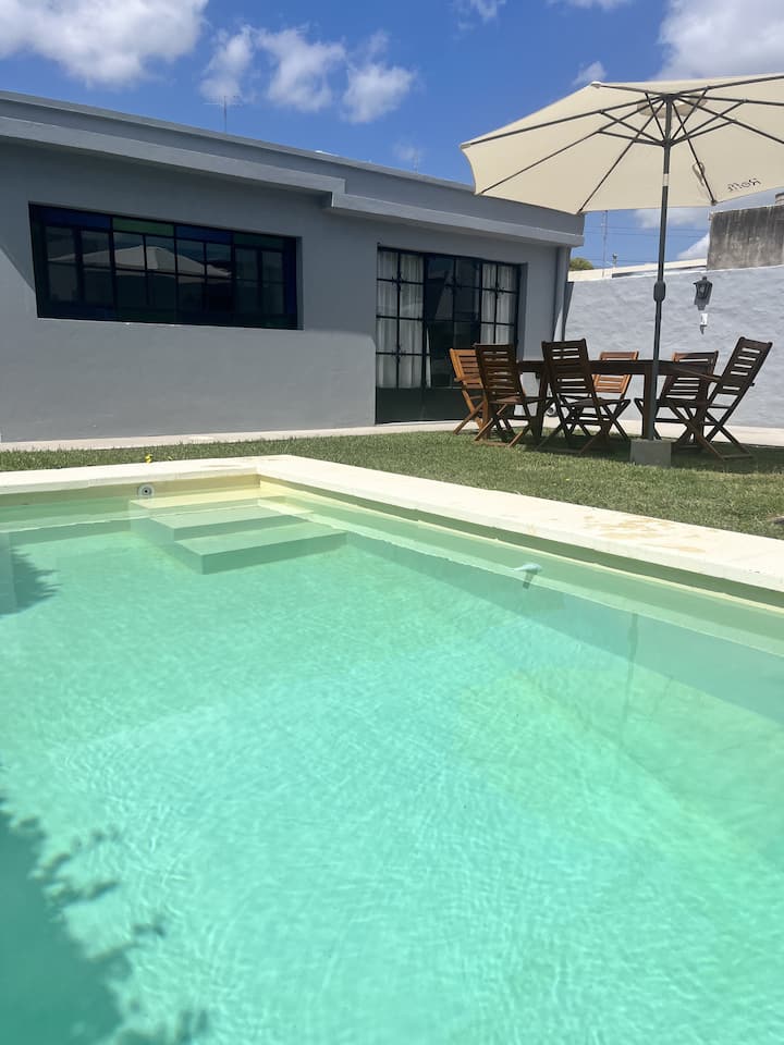 Casa Con Pileta En Pleno Casco Histórico. - San Antonio de Areco