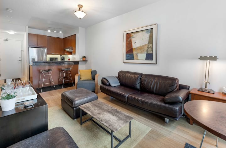 Luxury 1-bdrm Condo In Yorkville, Downtown Toronto - Toronto