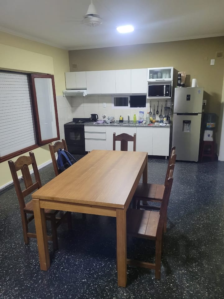 Se Alquila Casa / Departamento En Diamante, E.r - Diamante