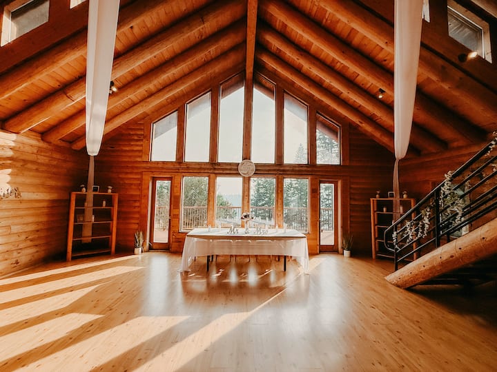 The Joy Ridge Estate - Sandy, OR