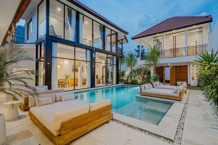 5br Villa In Seminyak | Family & Group Friendly - Seminyak