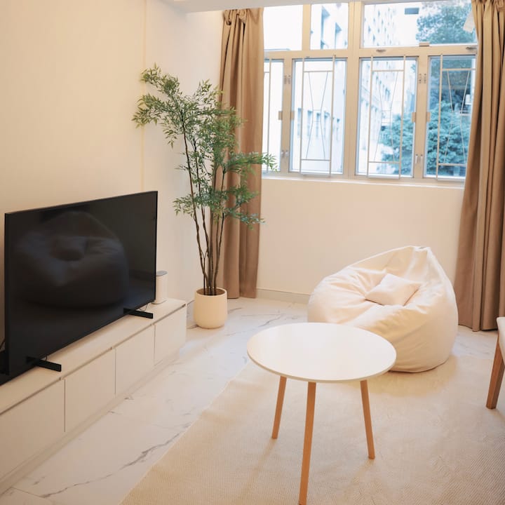 Prime Central Hk Apt: Steps To Soho & Lkf! - Central