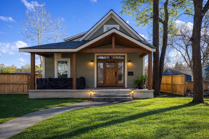 Downtown | Big Groups | Hot Tub |Fire Pit |Balcony - Durango, CO