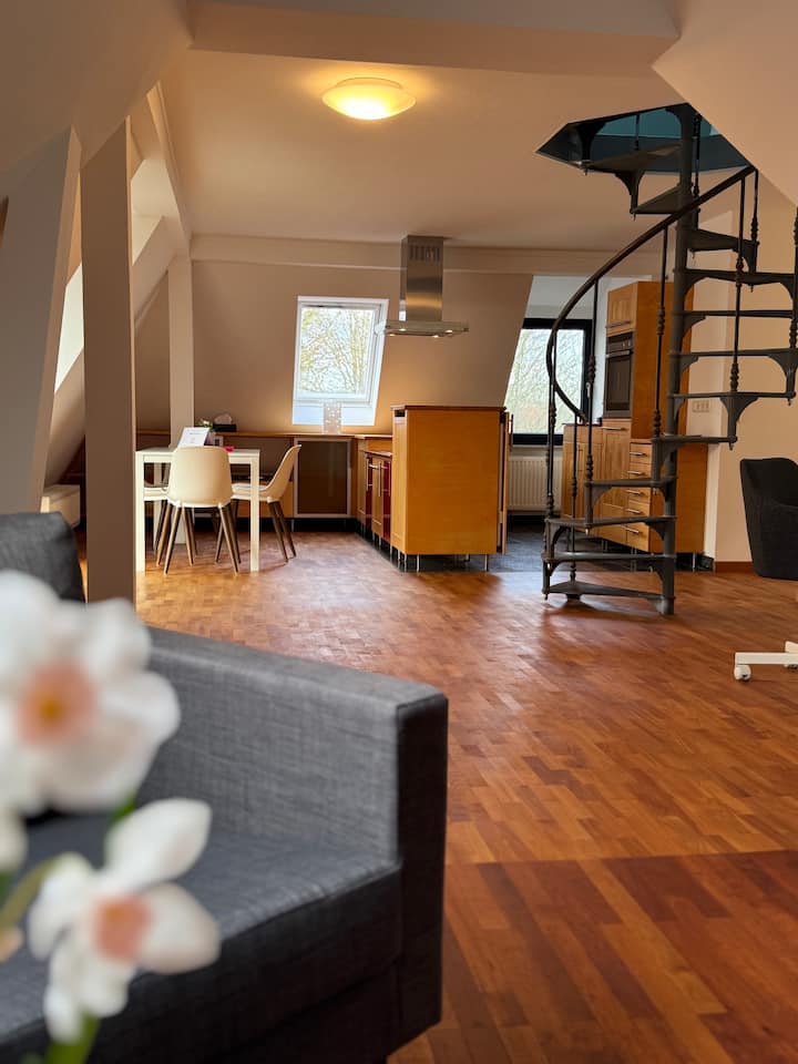 Charmante Wohnung In Zentraler Lage - Stade