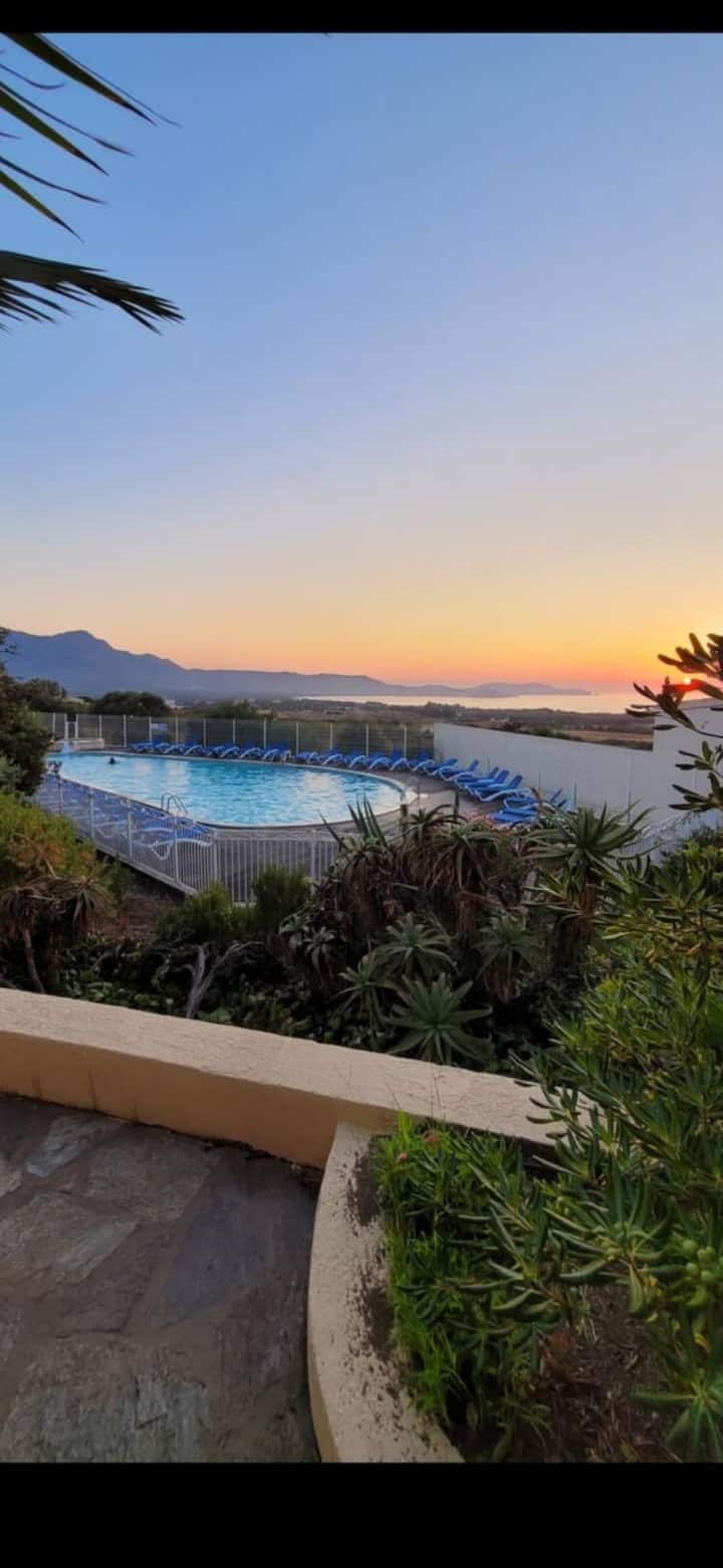 Appartement Avec Piscine Dans Résidence 10mn Calvi - Lumio