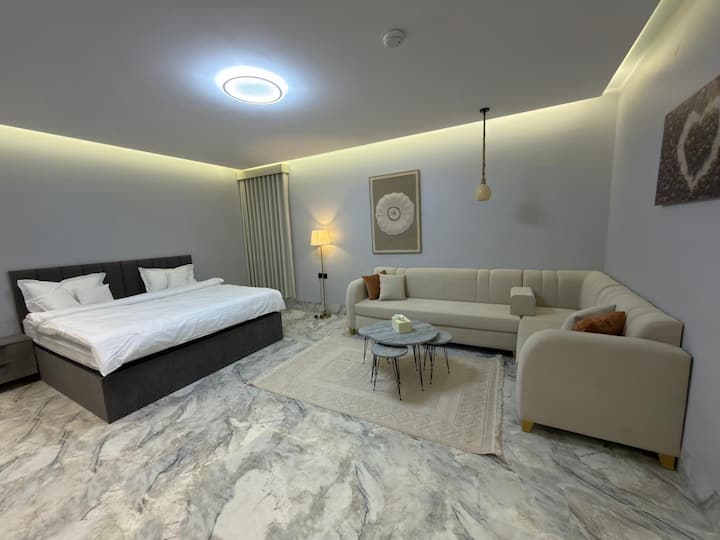 بيتك الثاني - Medina