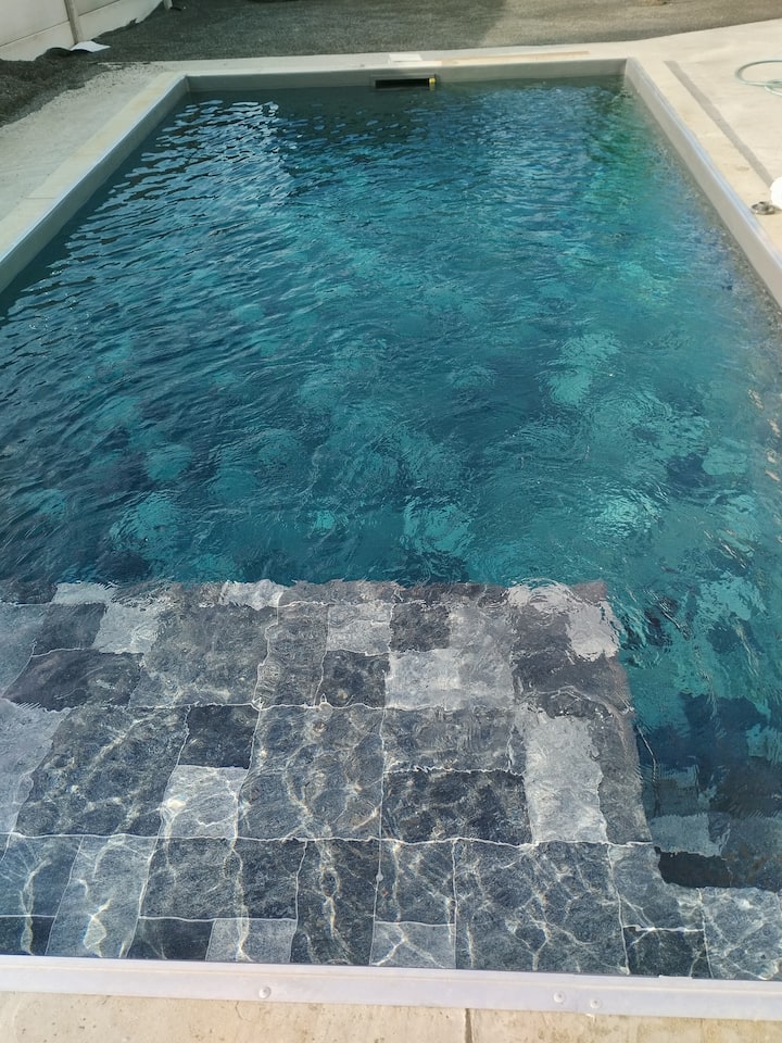 Maison Neuve  Avec Piscine. Vacances En Famille - Biganos