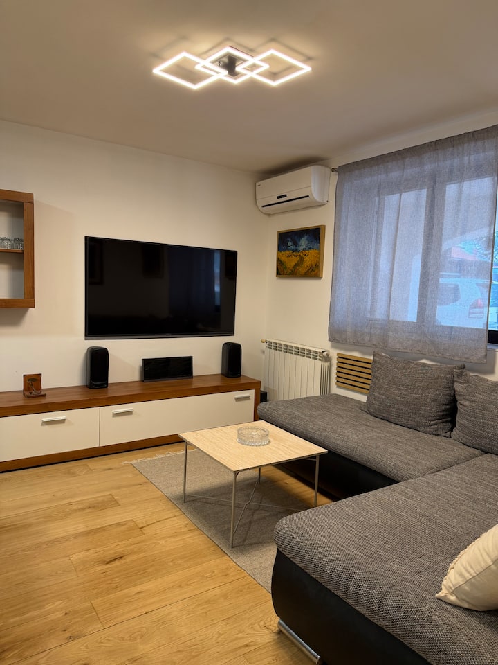 Apartment Dvori 2 - 리예카