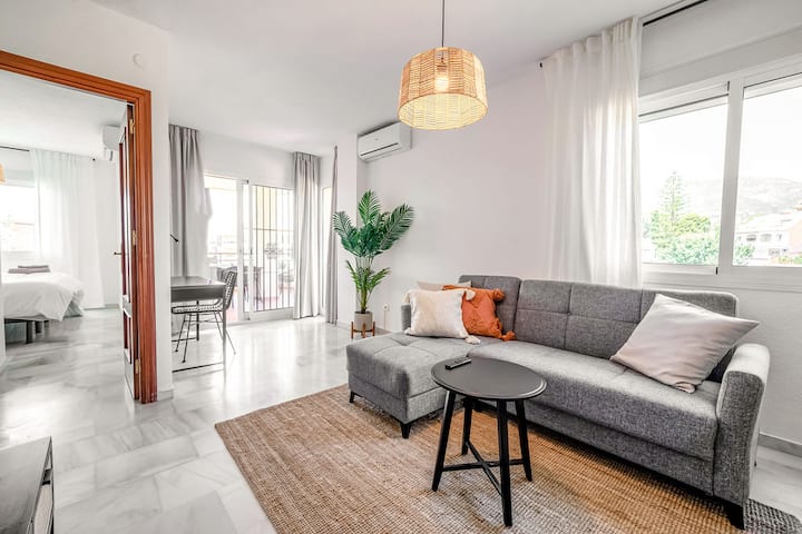 Beautiful Apartment In Los Pacos - Fuengirola - Mijas