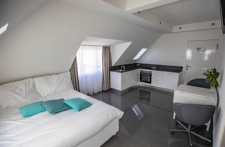 Kernhof Suite – Ideal Für Paare & Business - Zürich