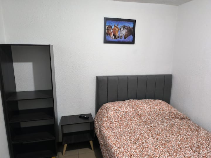 Apto Familiar De Fácil Acceso, 8 Min Aeropuerto - Bogotá