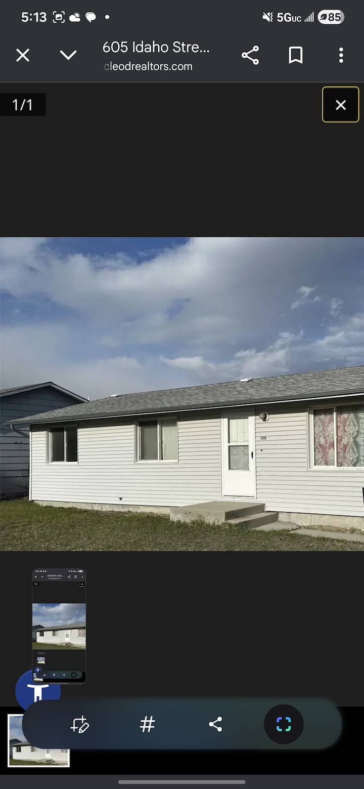 Junction House - Racetrack, MT