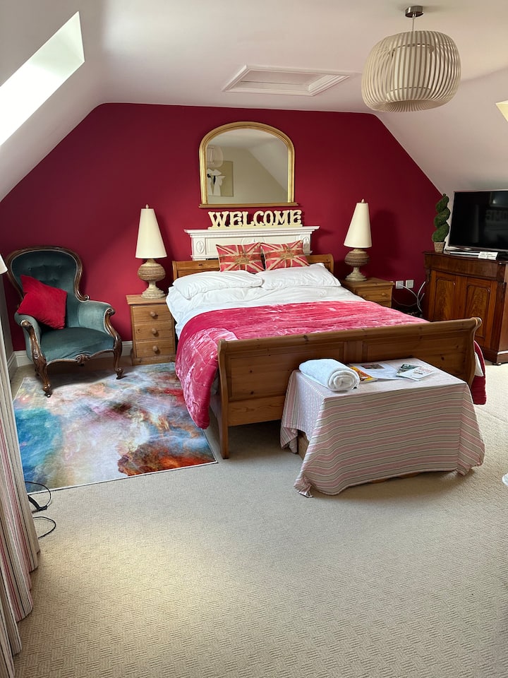 Large Room Overlooking River, With Own Bathroom - Norwich
