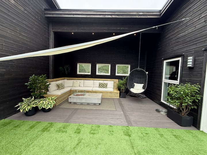 Familievennlig Enebolig Sentralt I ÅLesund - Alesund