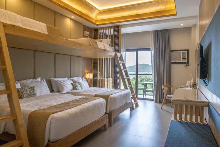 Coron Palawan Family Suite 2 Queen & 2 Single Beds - Coron