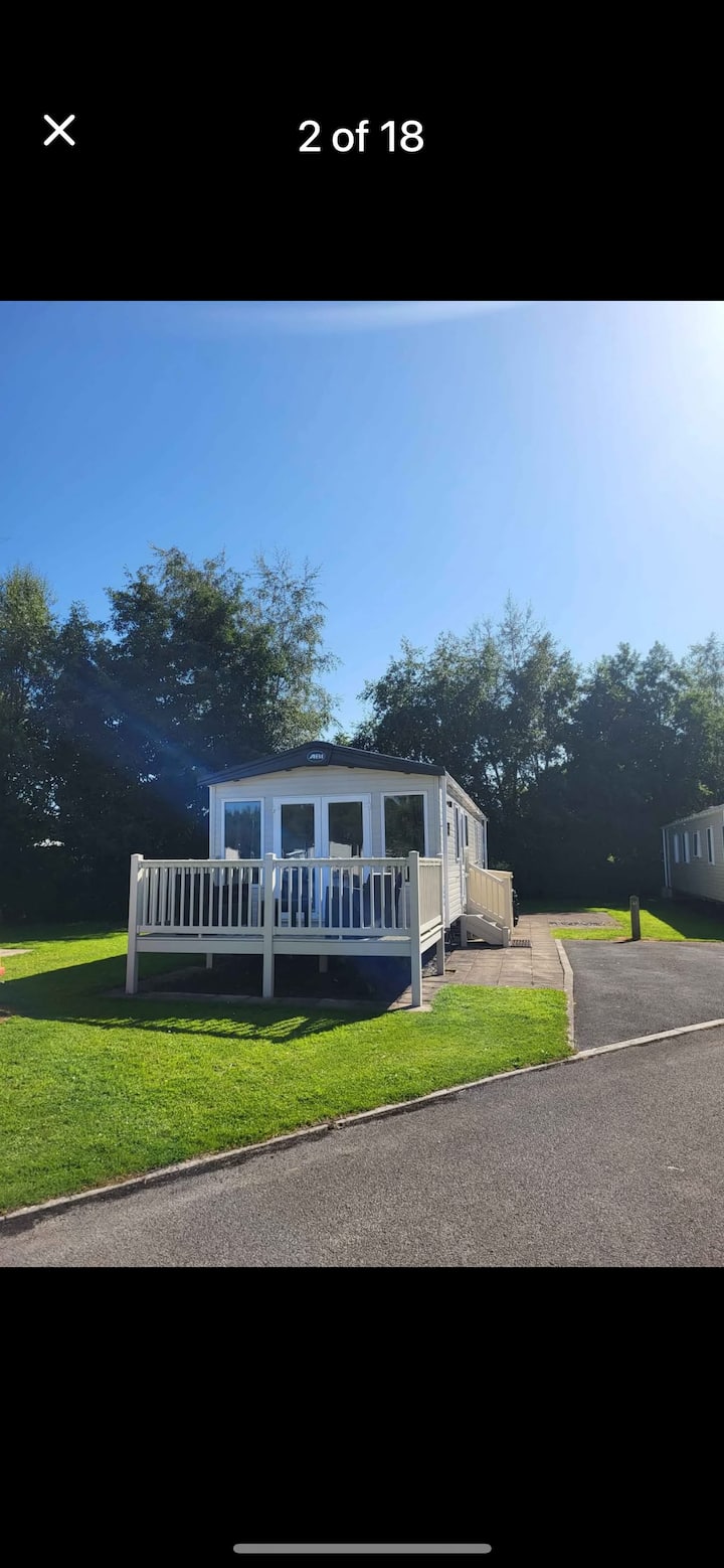 Caravan At Haven Lakeland - Grange-over-Sands