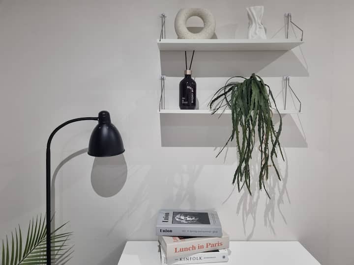 [중앙맨션]#넓은2룸#짐보관#파티#8인#레트로#대전역#성심당#중앙시장#야구장 - Daejeon