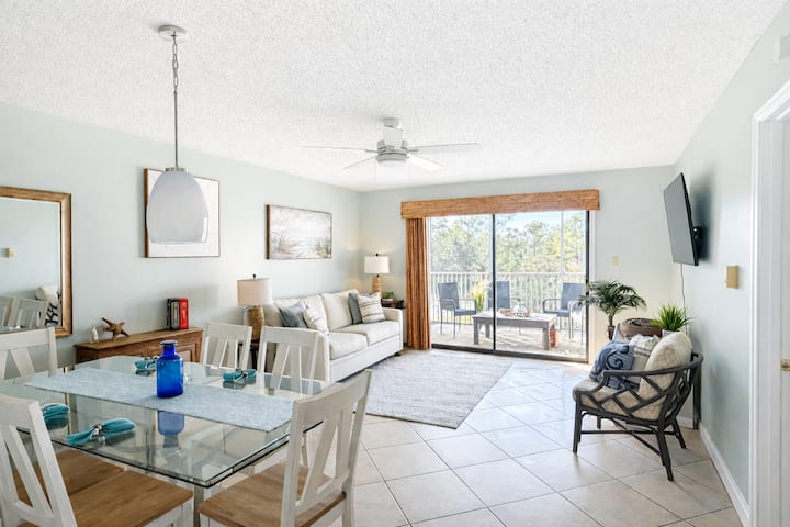 Latitude 30.2 | Cozy Coastal Stay | Walk To Beach - Orange Beach, AL