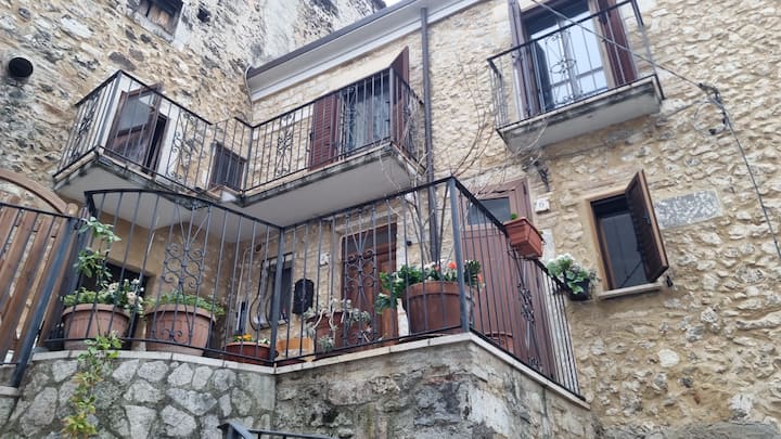 Cantina Del Benessere A Majella. 220 Mq - Caramanico Terme