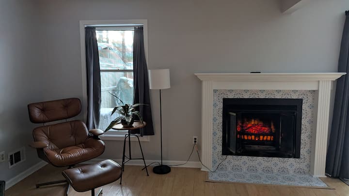 Spacious Saratoga Home By Downtown 3 Br 2.5 Ba - Saratoga Springs, NY