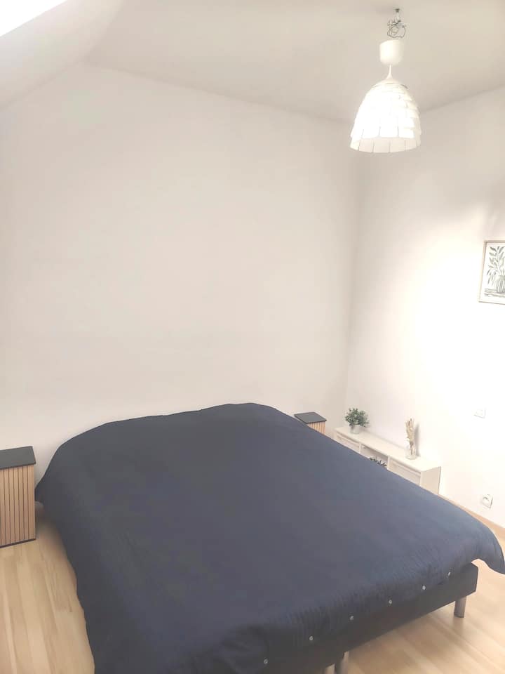 Chambre Double, Endroit Calme Et Paisible - Saint-Avold