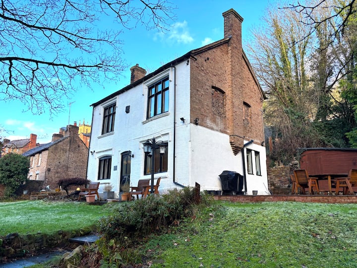3 Bedroom House In Ironbridge With River Views - Ironbridge