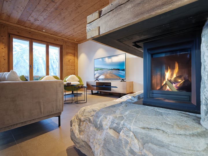 Secret Place 1. Stock Ein Traum Aus Altholz - Lenk