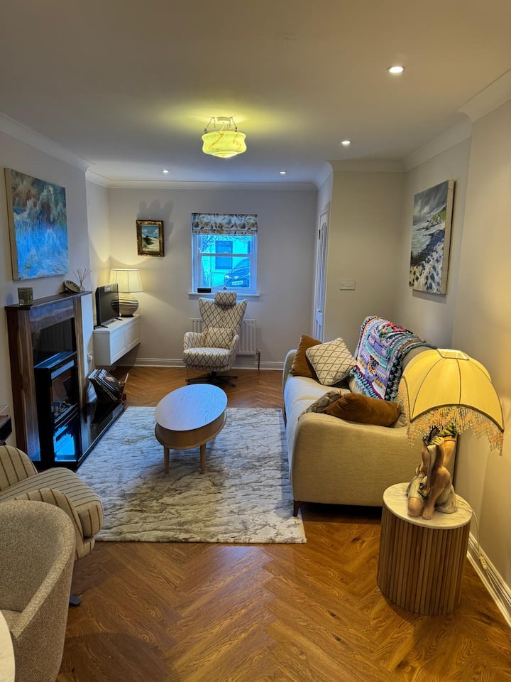 2 Bedroom Town House In The Centre Of Westport - Westport, Ireland