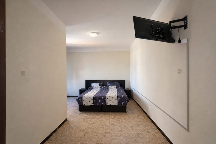 180-meter-wide King Bed - Érythrée