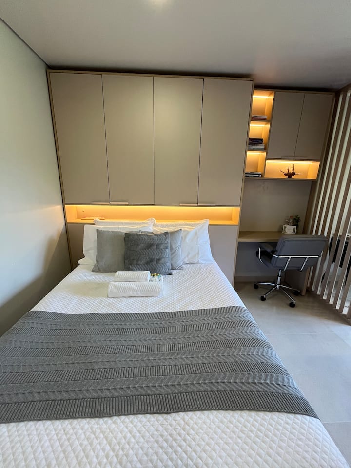 Em Camobi  • Ao Lado Da Ufsm • Novo E Especial - Santa Maria