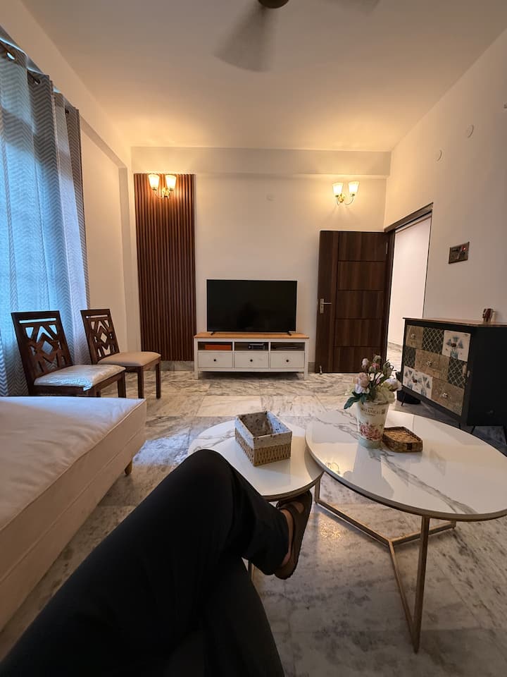 *Urban Nest* In City Centre Fully Furnished - Dimapur