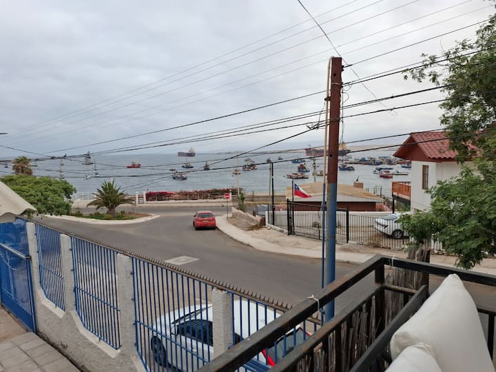 Espectacular Casa Frente Al Mar - Caldera