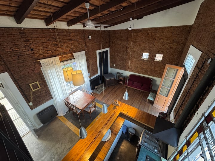 Casa Vintage Estilo Loft Cálida Techos Altos - Chascomús