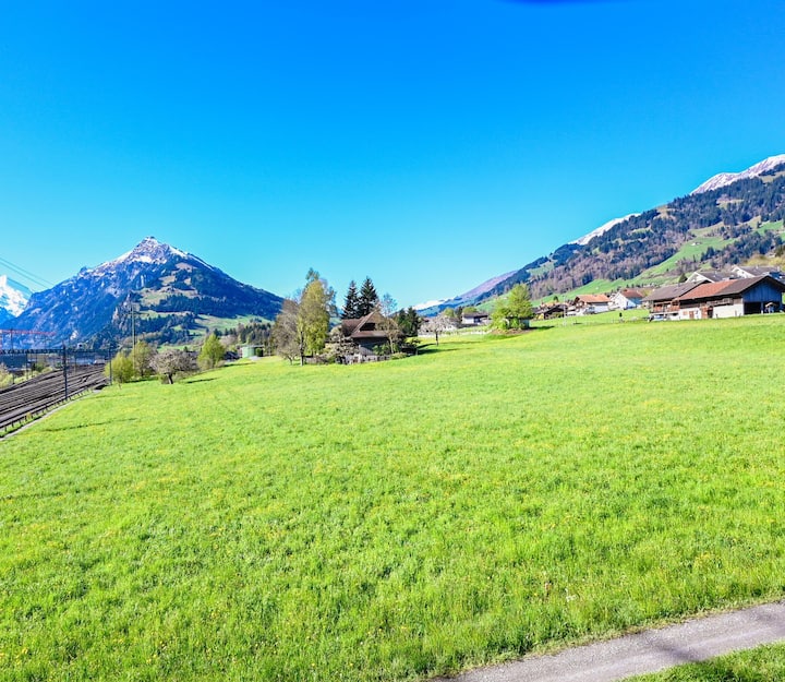 Mountain Apartment Close To Interlaken & Adelboden - Frutigen