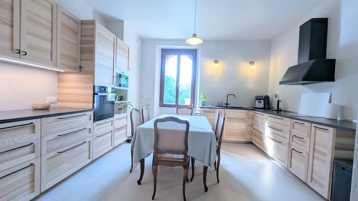 Gite Au Château Avec 3 Chambres Et 3 Sdb - Foncine-le-Haut