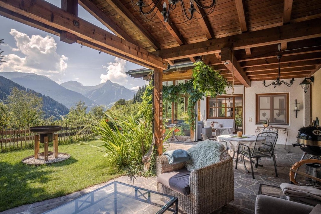 Am Walde: Mountain hideaway with breathtaking view - Guest houses for ...