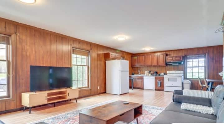 Prime 1br: Minutes To Toledo, Sylvania & Mi - Toledo, OH