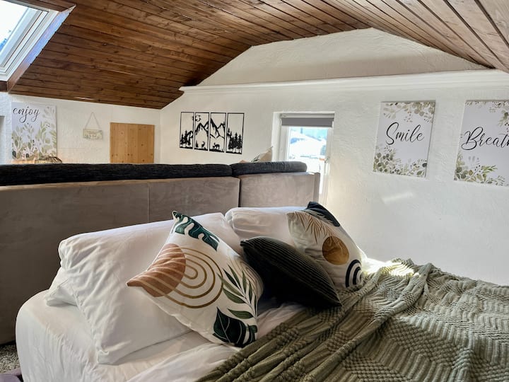 Gemütliches Dachgeschoss-apartment Mit Alpenblick - Pfronten