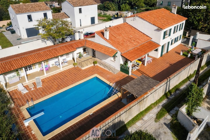 Villa D’exception Rénovée 2025 +T2+studio (4 Sdb) - Aubagne